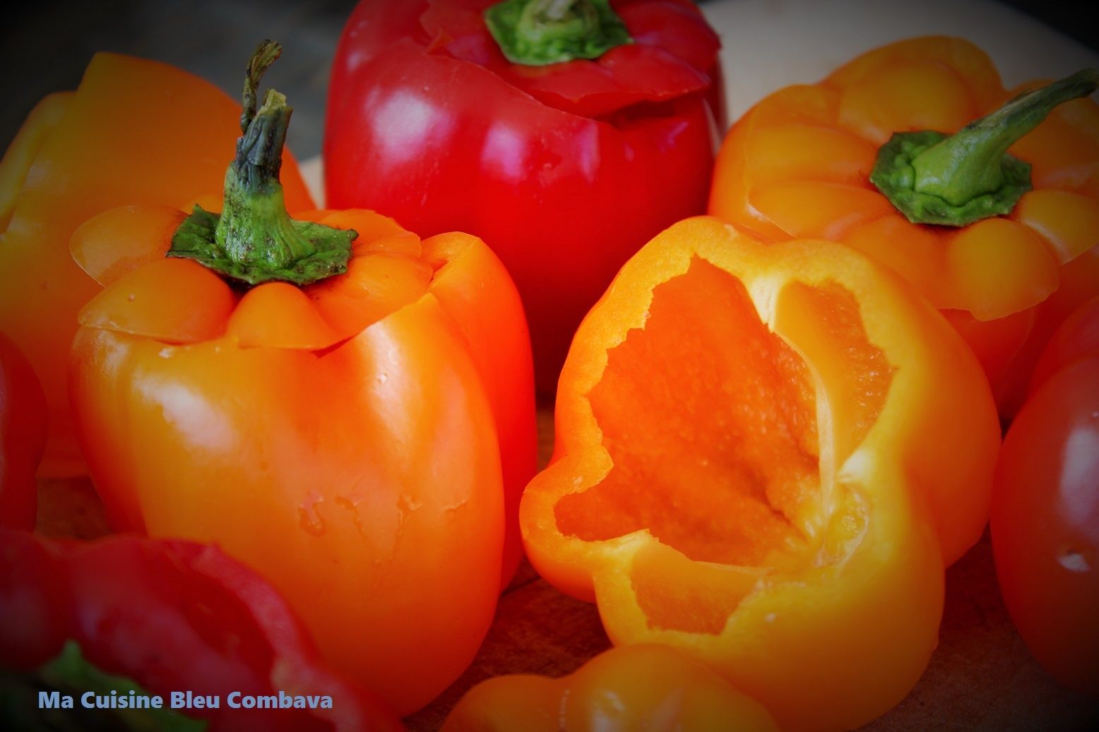 Petits Poivrons Farcis au Boucané Volaille et Fromage Frais - Ma ...