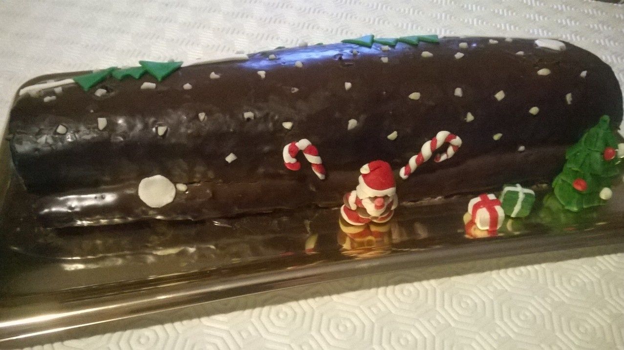 Bûche de Noël au thé matcha et chocolat - Le carnet de recettes de ...