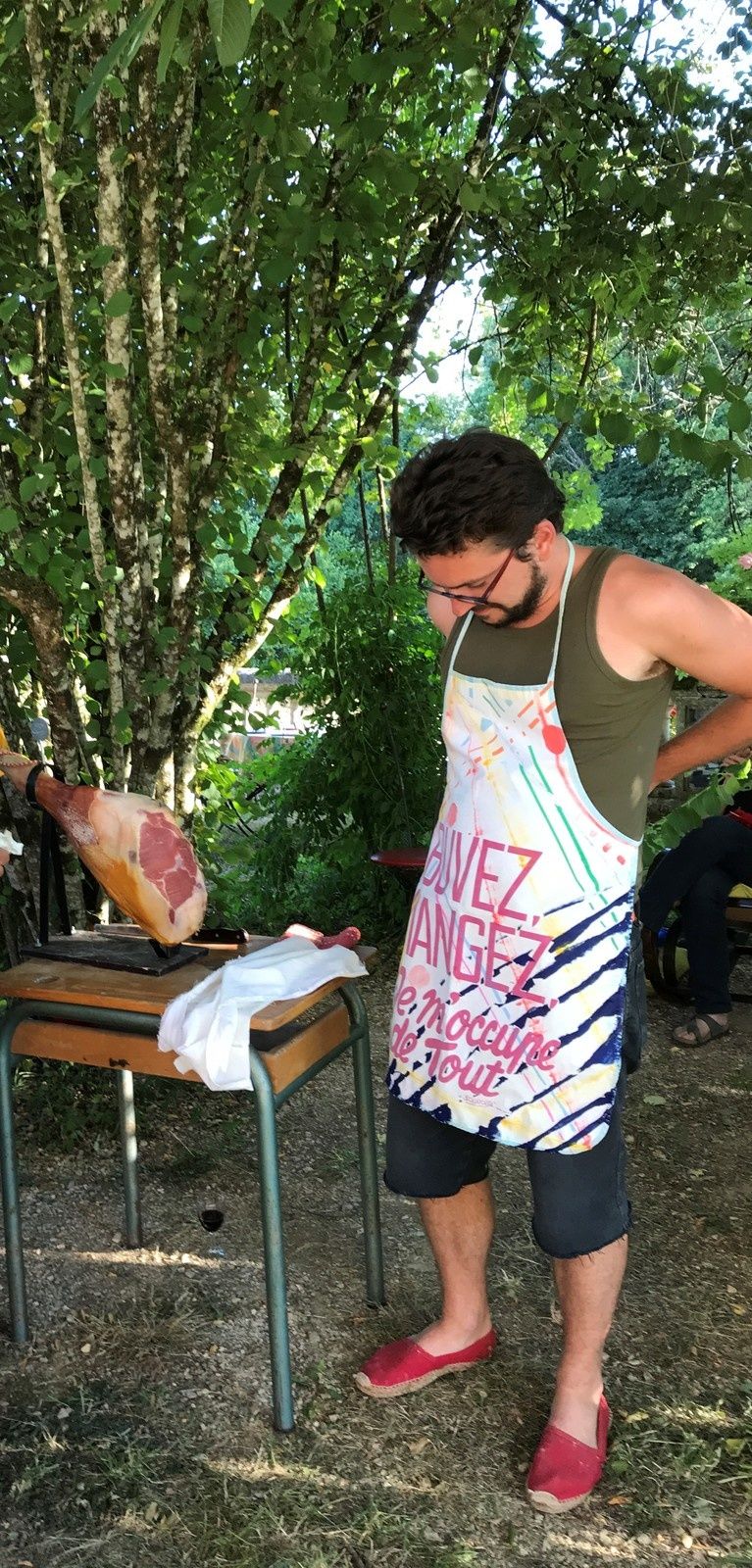 COLLECTIF FIL ROUGE 2019 Jardin D'Hélys-Oeuvre - Saint-Médard D ...