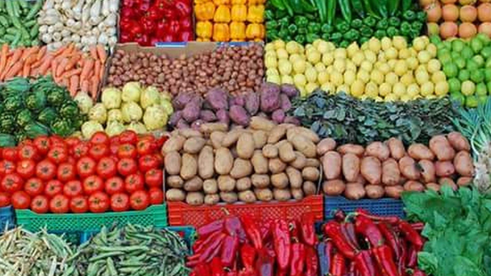 Bali - Bedugul - Scènes de marché - Adegan Pasar tradisional ...