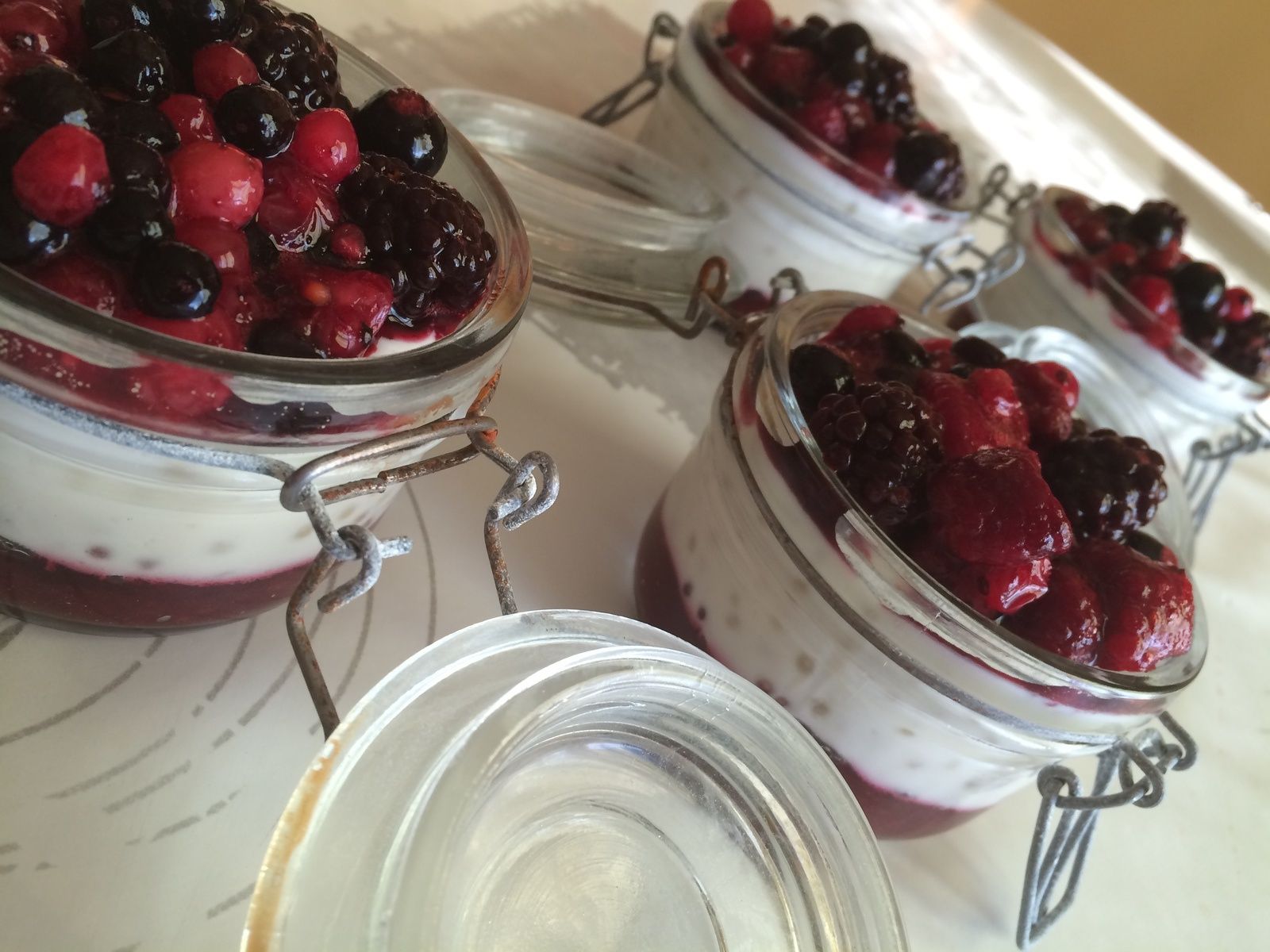 Verrines perles du japon coco aux fruits rouges - Le blog de La passion ...