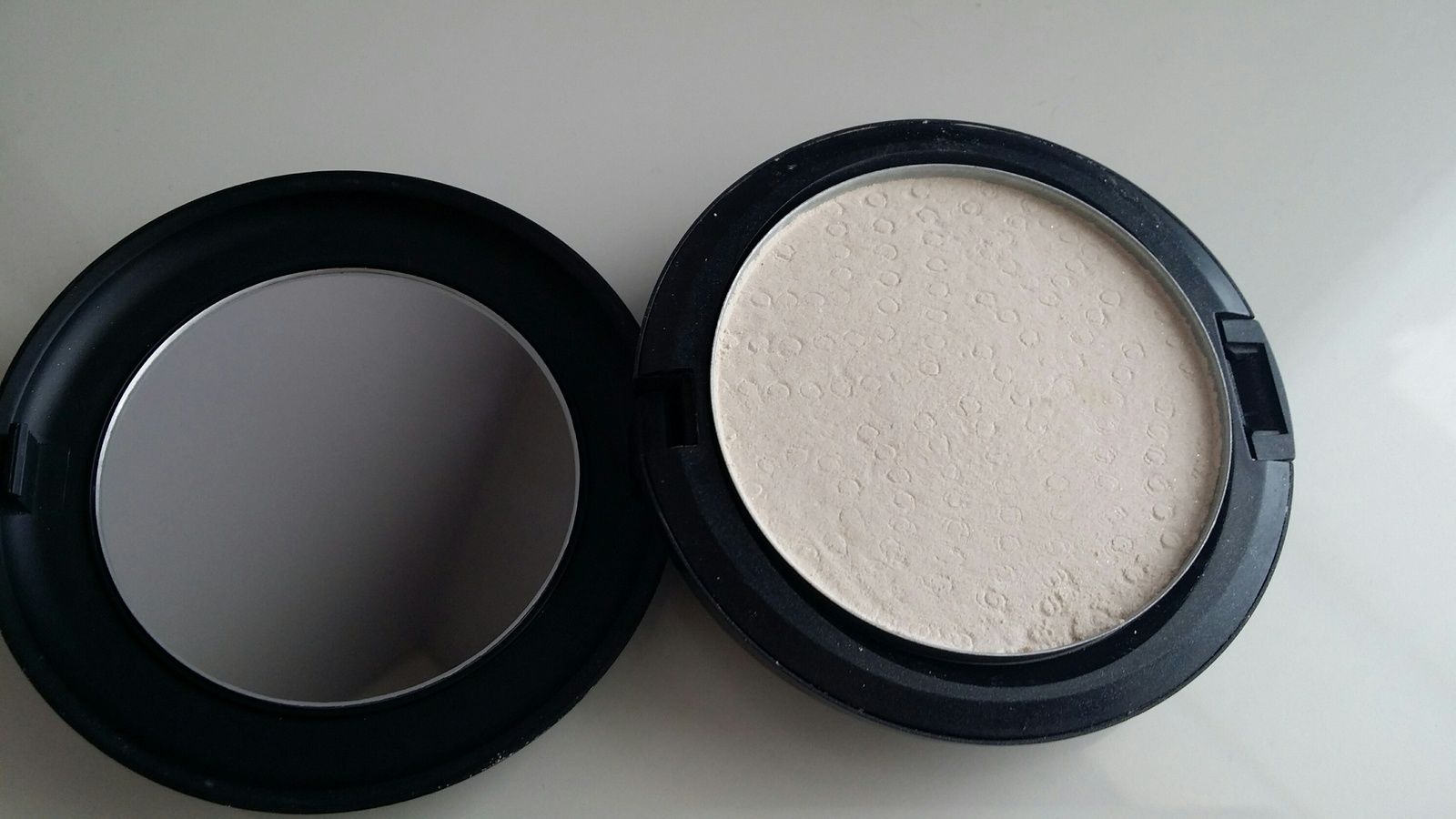 Perfect Teint en version poudre compacte - Mon Made in Home