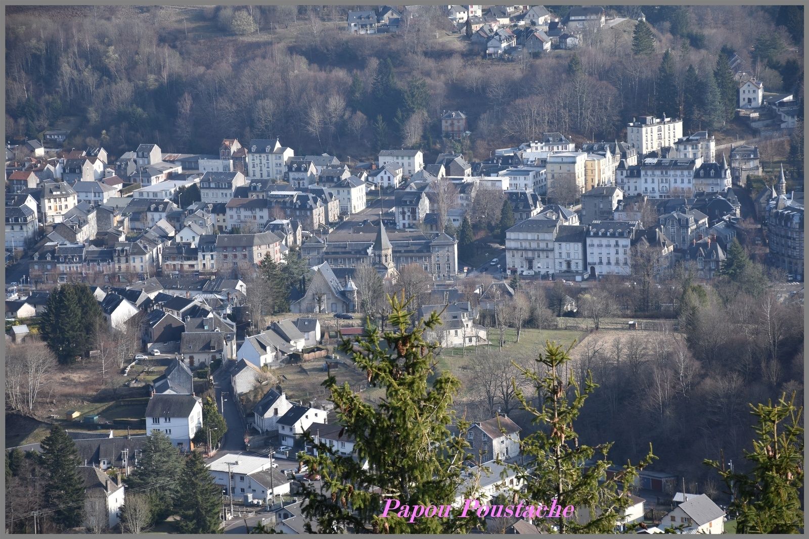 Murat Le Quaire - L'Auvergne Vue par Papou Poustache
