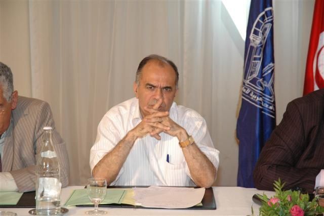 Dr Ahmed Labidi , doyen de la Faculté de Sciences Juridiques, Sociales ...