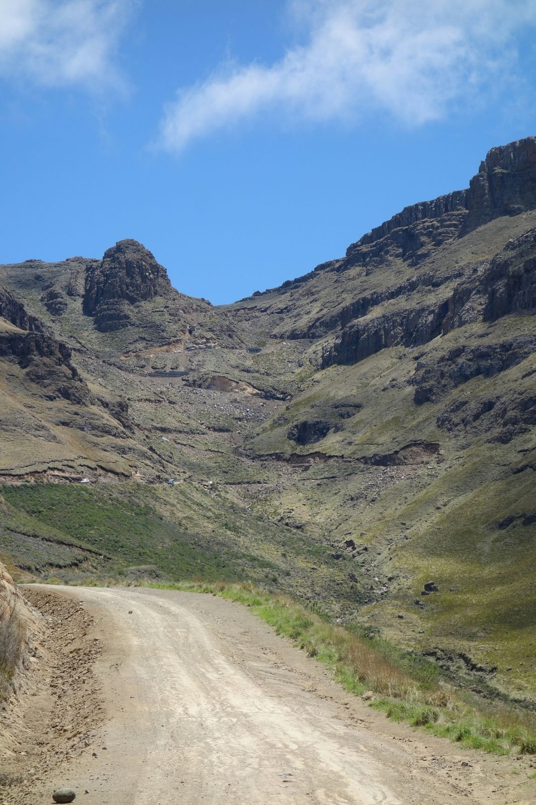 en route pour le lesotho, le Sani Pass - AidaetJoroundtheworld.over ...