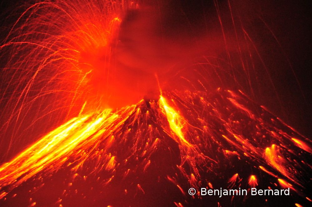 erupcion - Volcanes del Ecuador