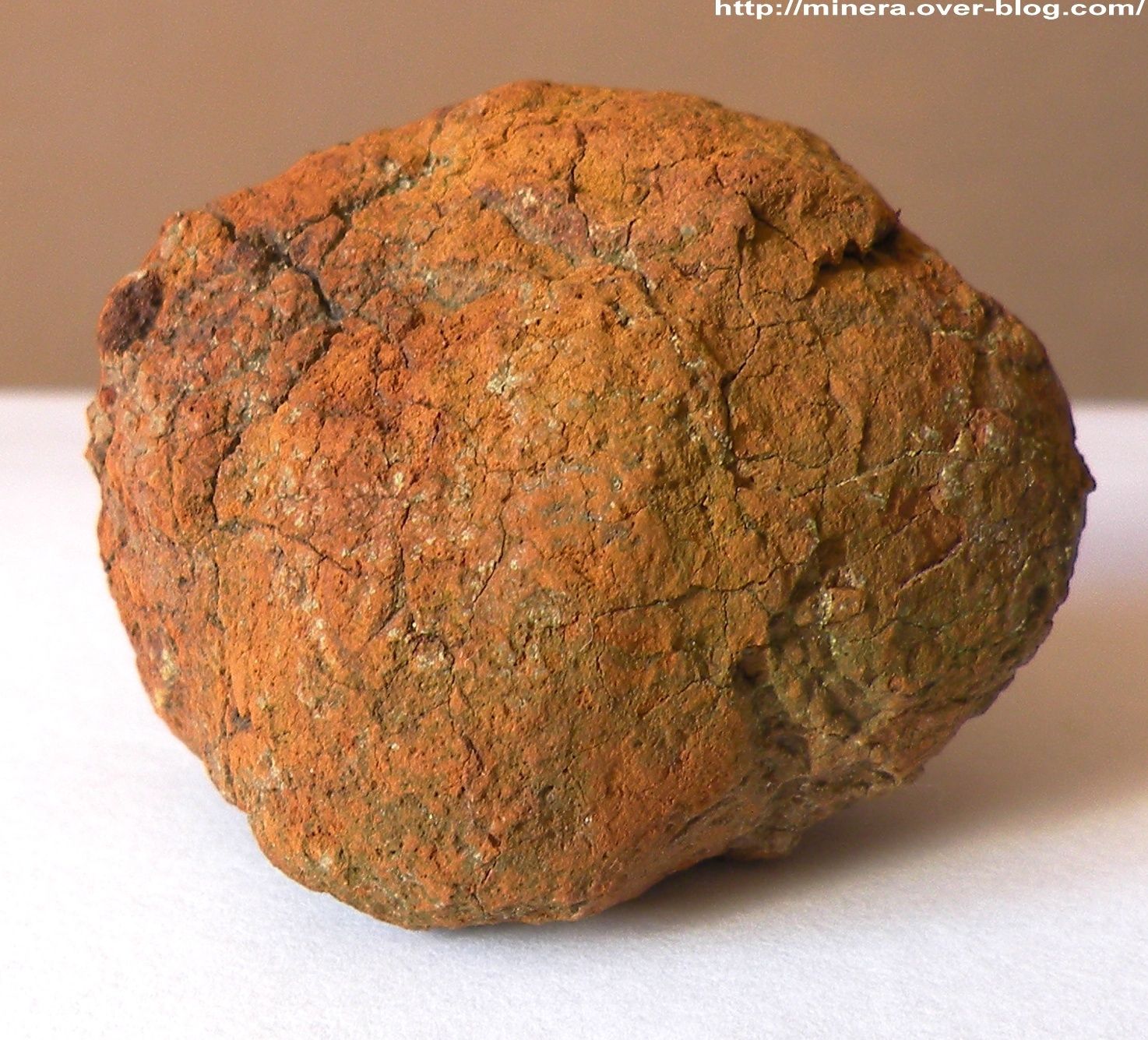 Marcassite, Limonite et nodules ferrugineux de Charente - minera.over ...
