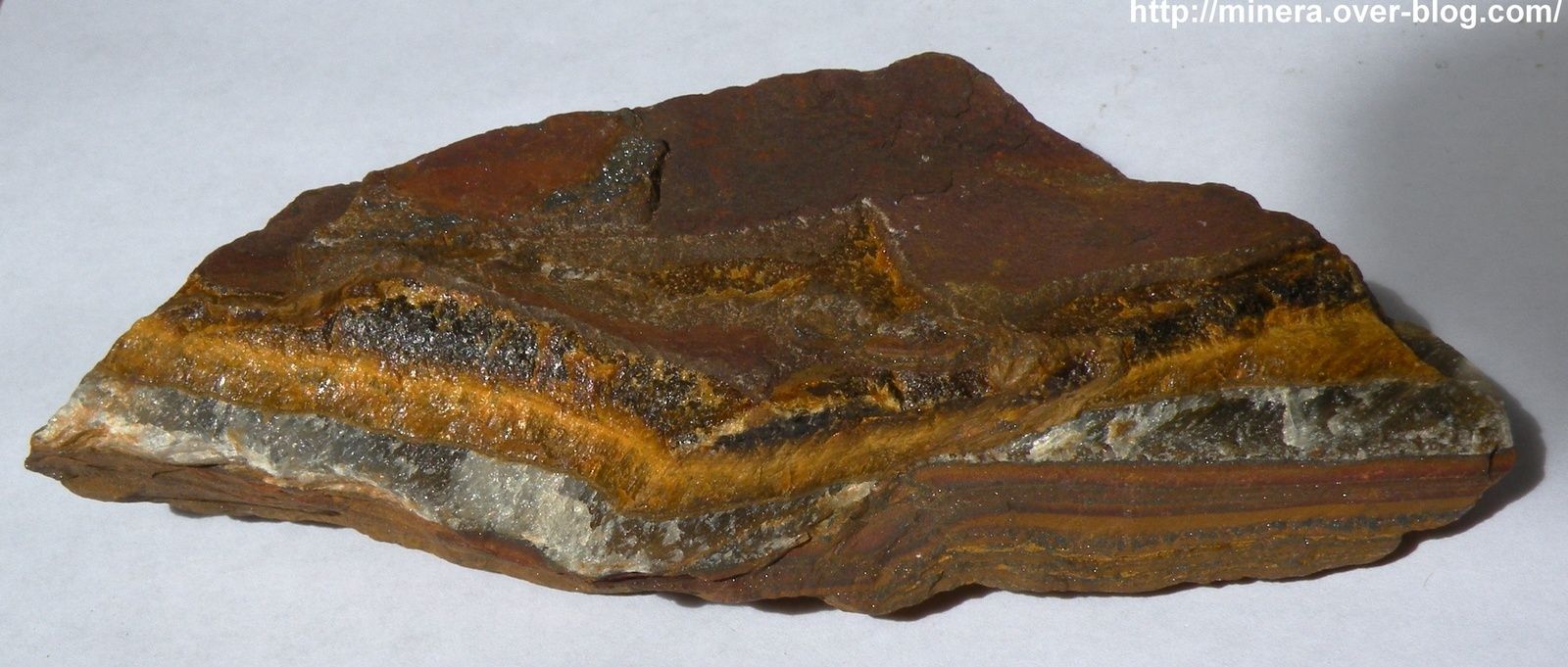 Asbeste, Serpentine - minera.over-blog.com