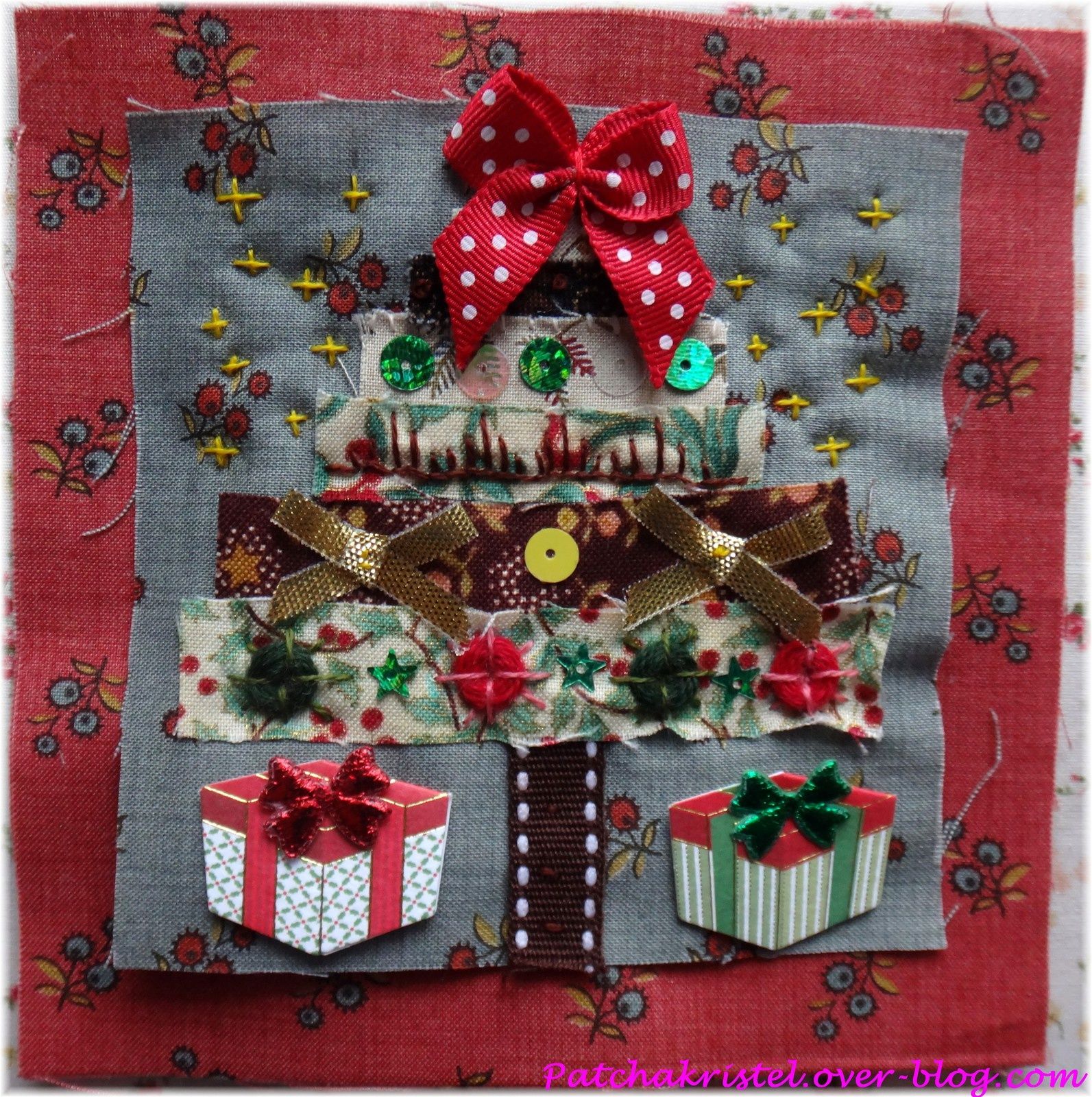 Carré de Noël n°4 et Panneau clignotant Sapin de Noël - Patch à Kristel