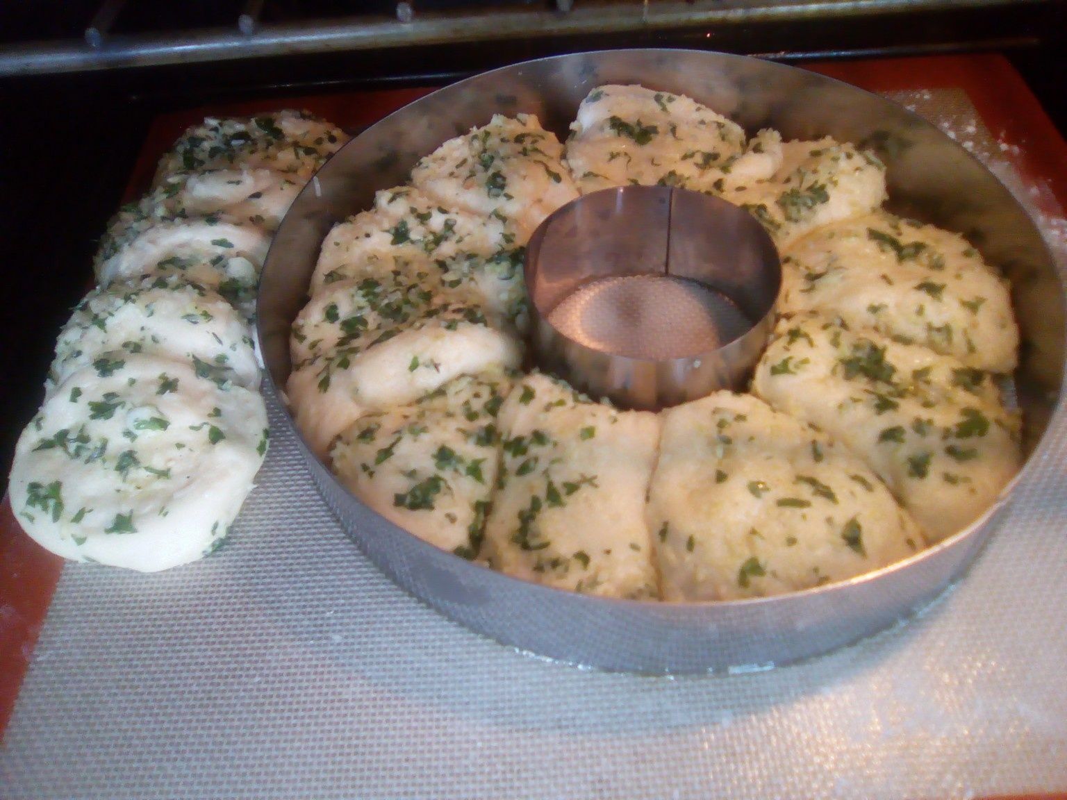 Pain à l'ail (garlic bread) au companion ou pas - Mes Meilleures ...