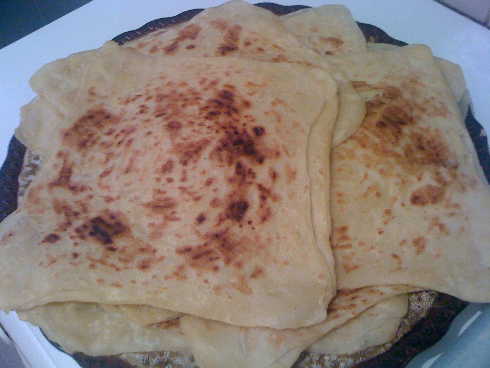 Les crêpes feuilletées : "msamen" - Fatima et la cuisine, toute une ...