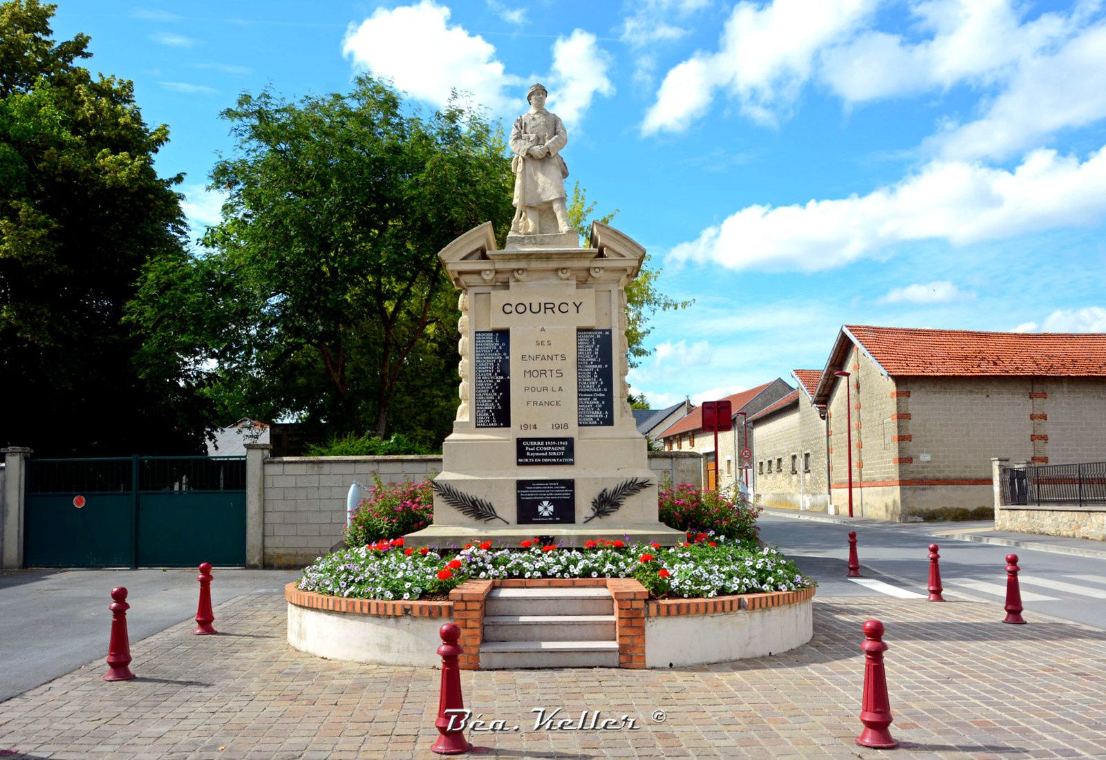Courcy - Le Monument aux Morts - Monuments de CHAMPAGNE 14-18