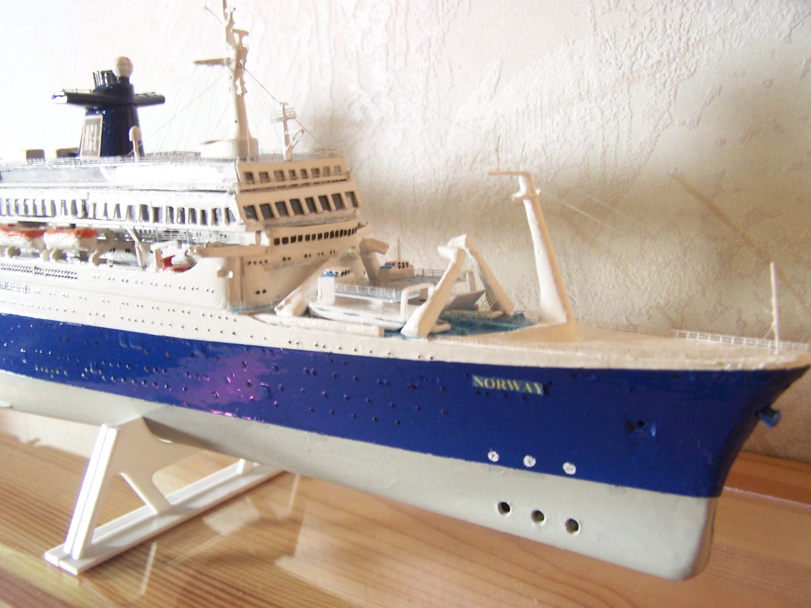 Comparatif SS France / SS Norway - Journal de bord des maquettistes ...