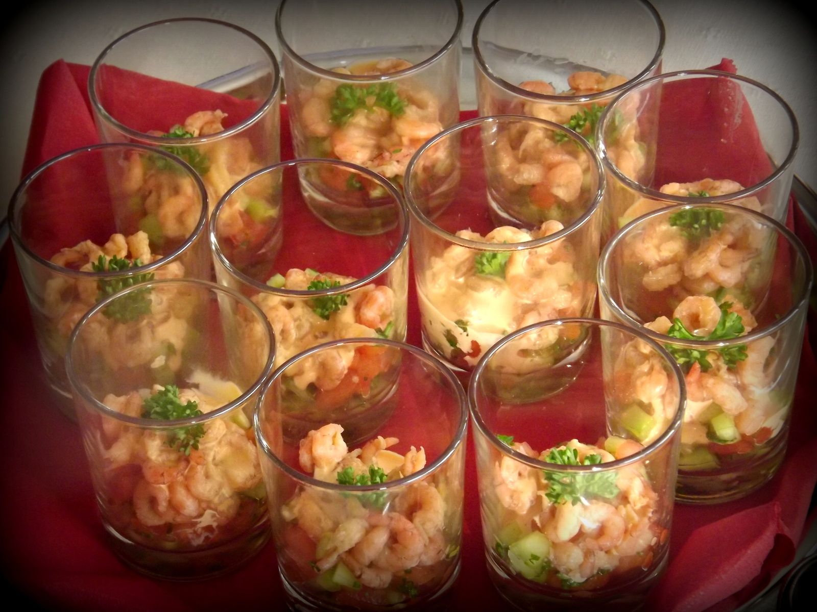 Verrines fraîcheur aux crevettes grises - Feuilles de chou