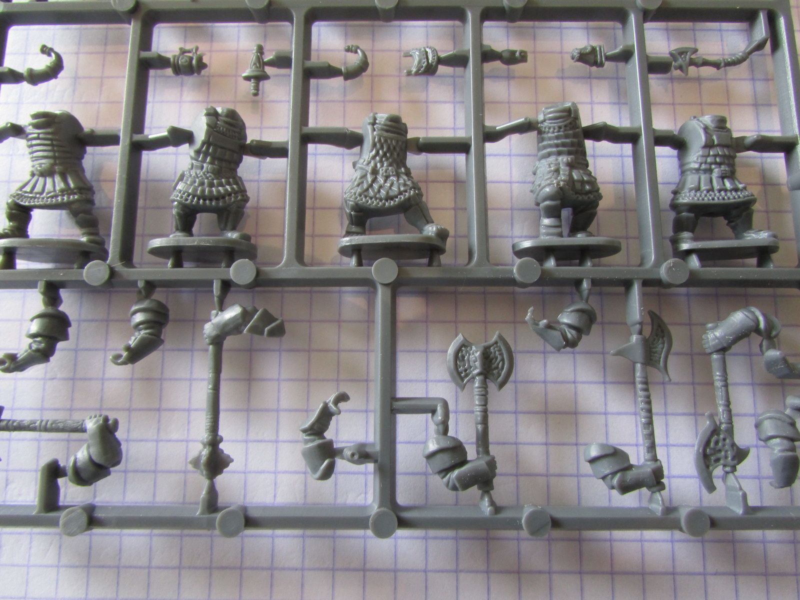 Oathmark Dwarf heavy infantry - histofigouzes