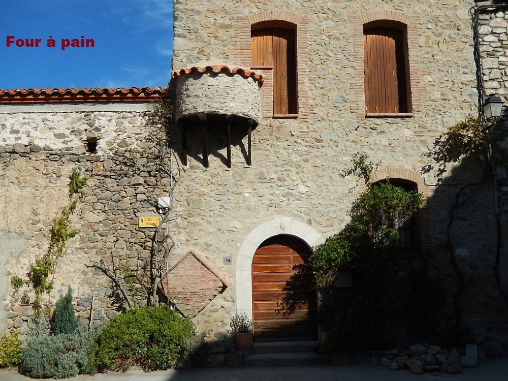 Mosset - villages et villes de France