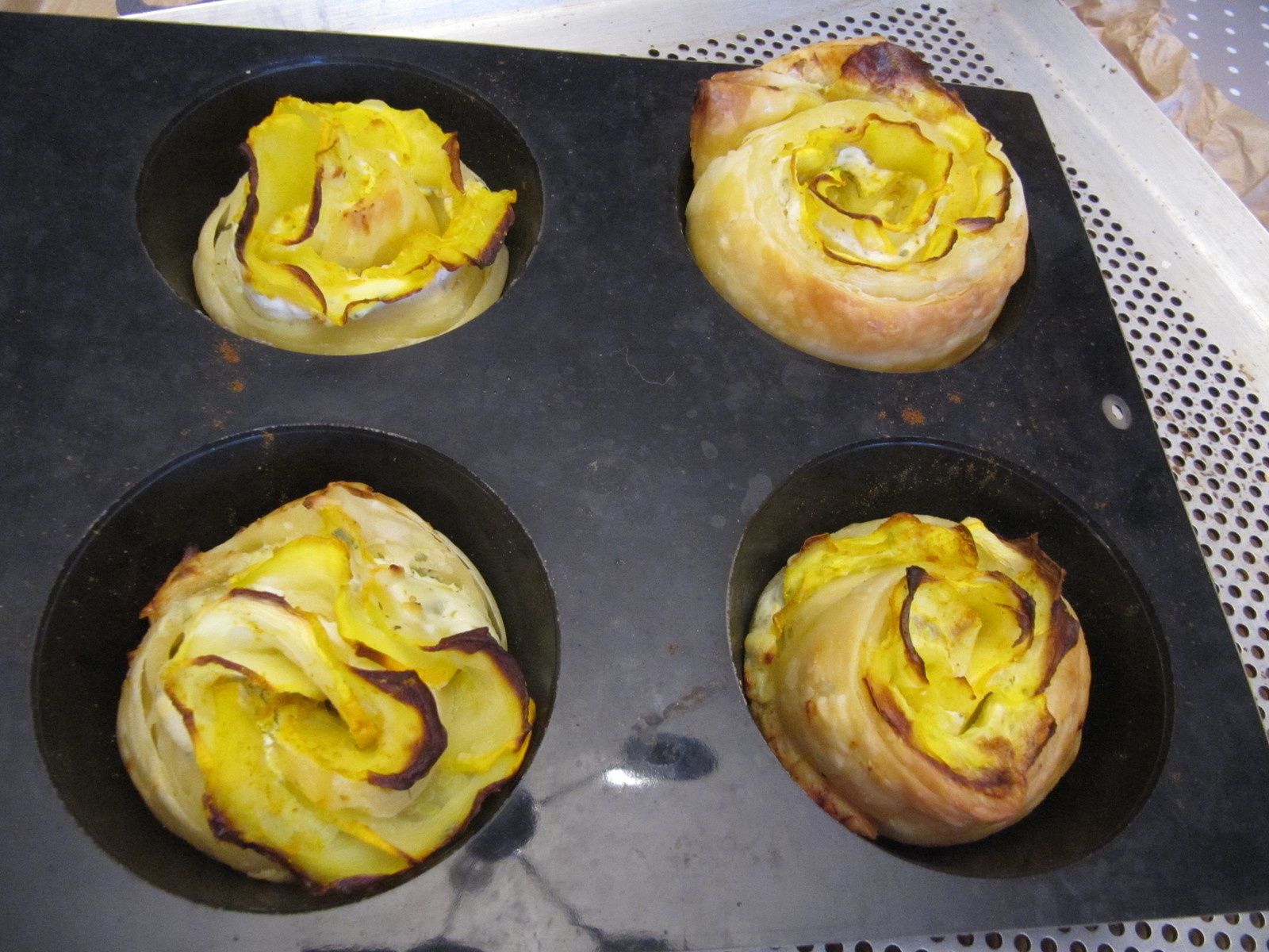 Roses feuilletées à la courgette - mille et une saveurs dans ma cuisine