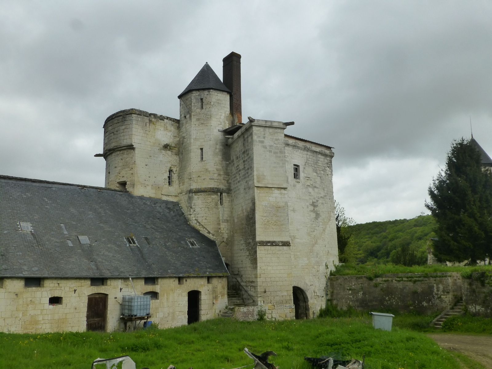 le chateau de Tancarville et le vallon du Vivier - les Risle Pattes en ...