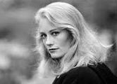 Cybill Shepherd as Madeleine - Dorie Barton as Charlene
