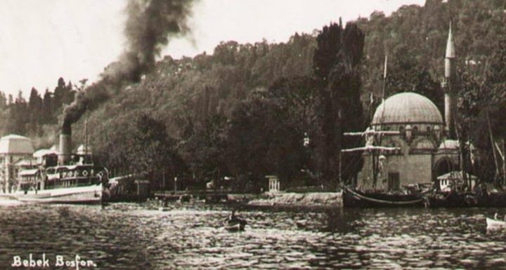 Avant-après-en peinture, la mosquée de Bebek - Couleurs d'Istanbul