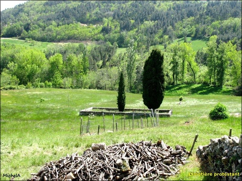Château et Maison Forte / Silhac (07) - Rando-Evasion