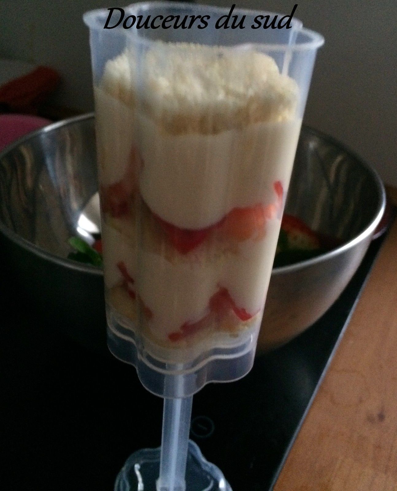 Push cake facon Fraisier - Douceurs du sud