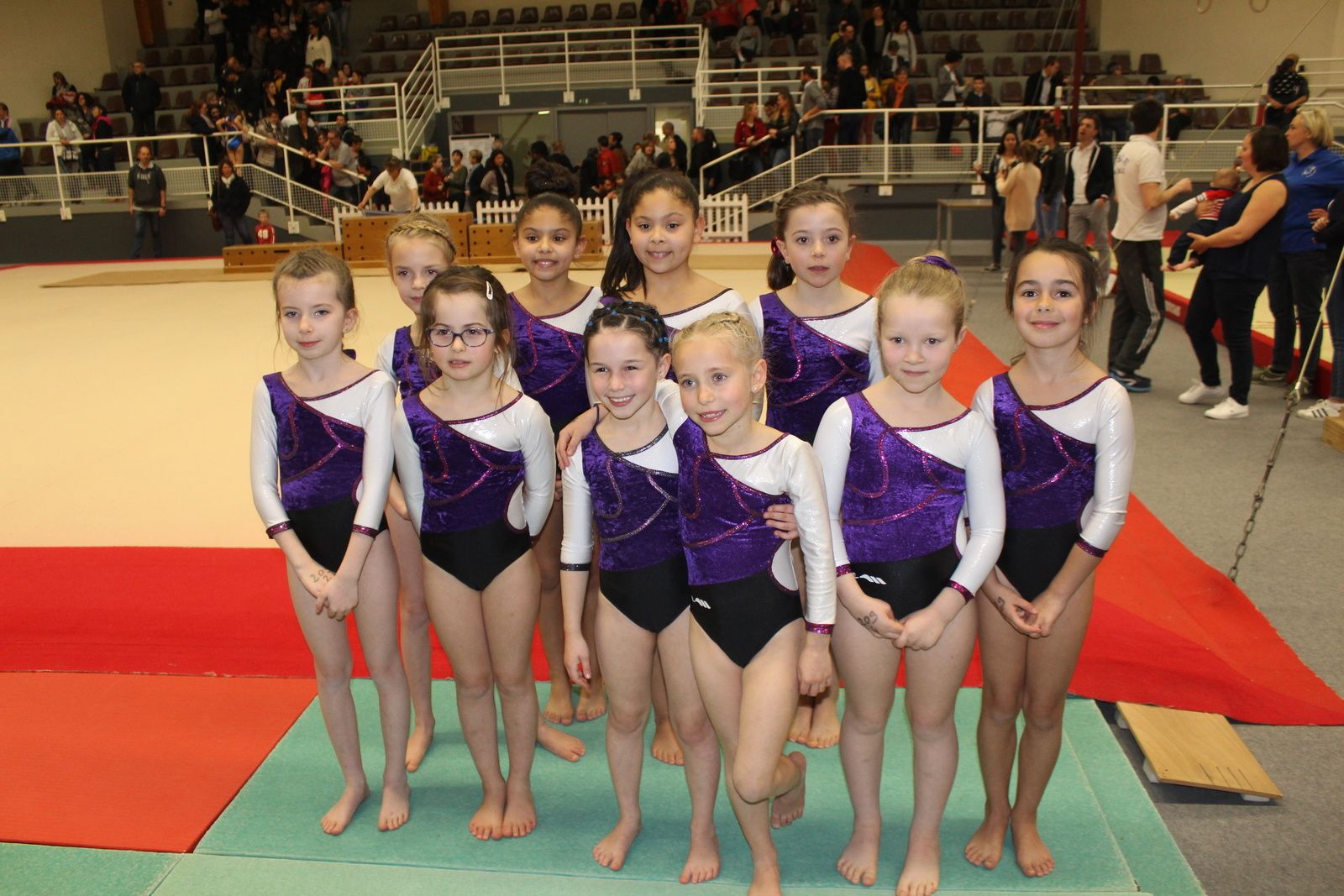 section poussins-poussines - vive la st jo gymnastique