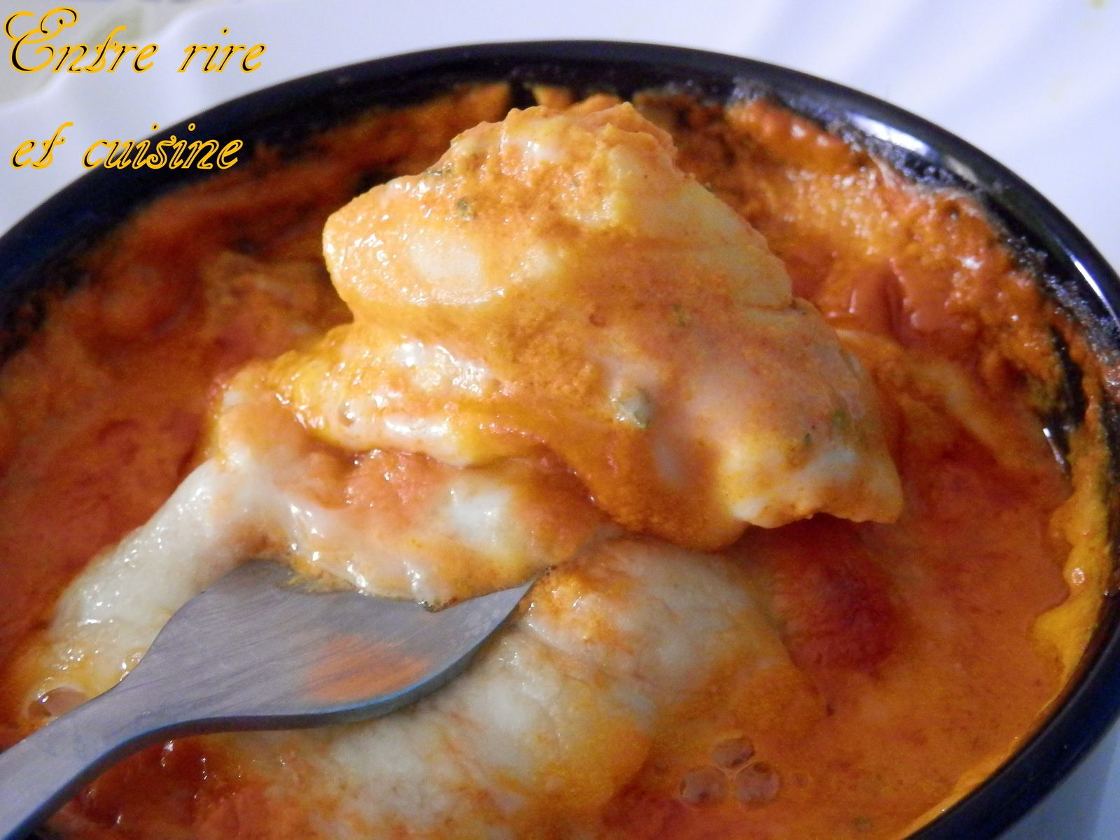 Colin cuit au four en sauce tomate à l’indienne - Entre rire et cuisine