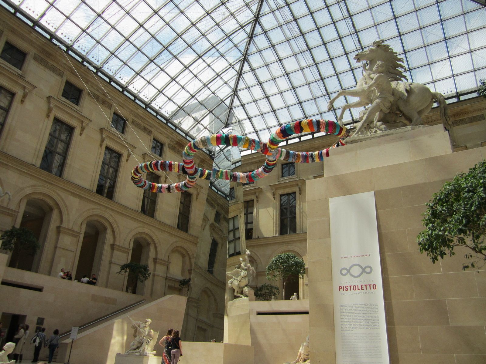 Le Louvre - que la force soit avec toi