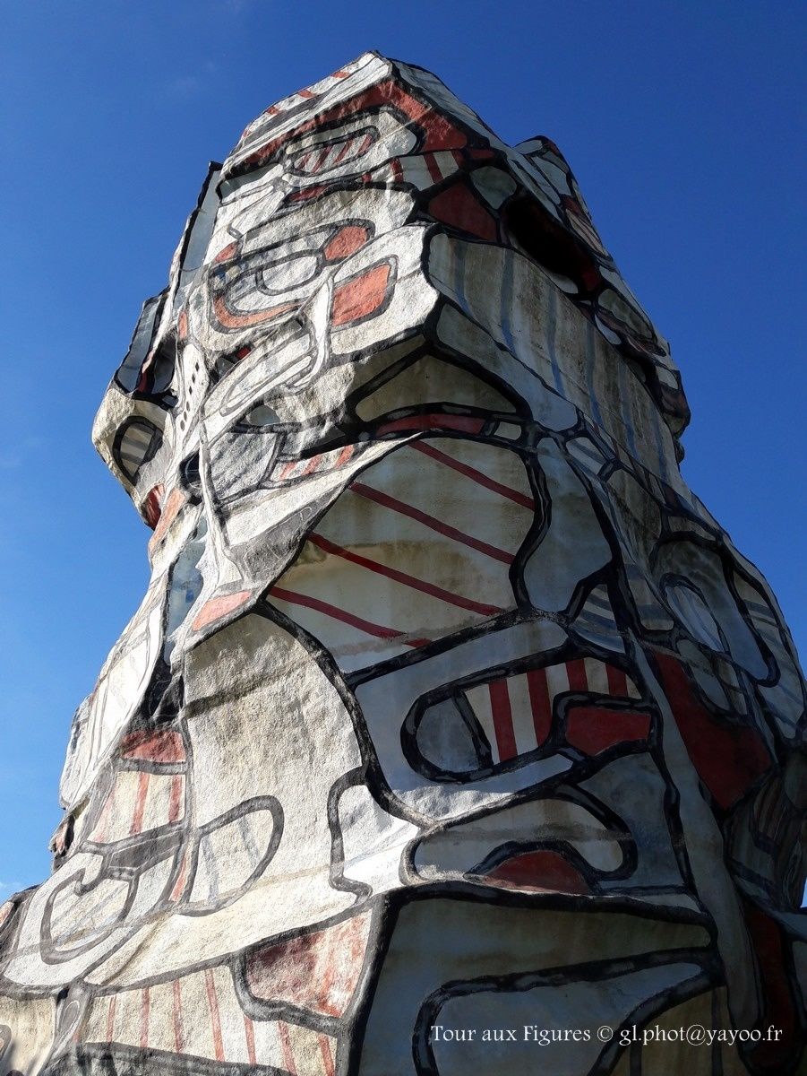 Tour aux Figures de Jean Dubuffet - Hauts de Seine
