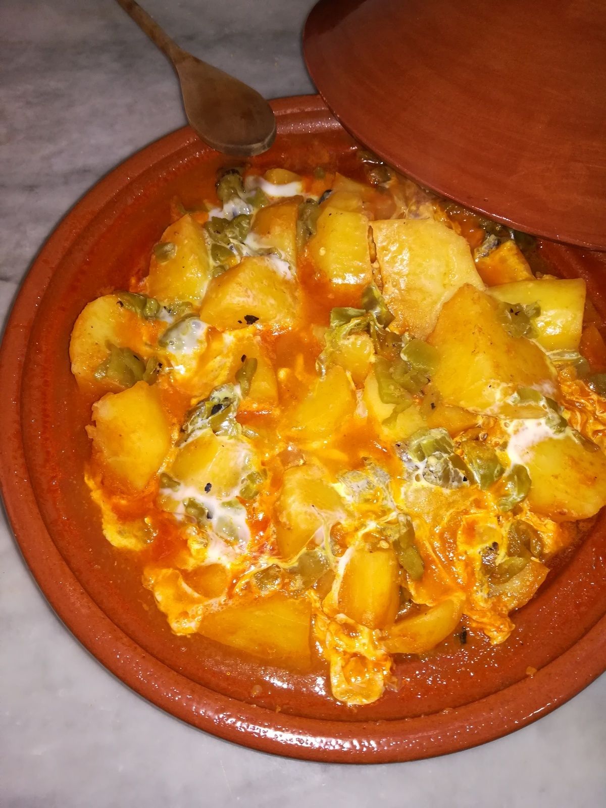 Chtitha batata, tchektchouka tayba, batata hafsse/ Plat Algérien ...