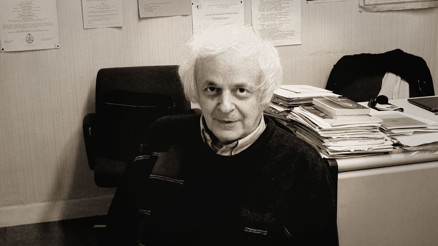 evariste, un chanteur connu exclusivement des amateurs de french pop ...