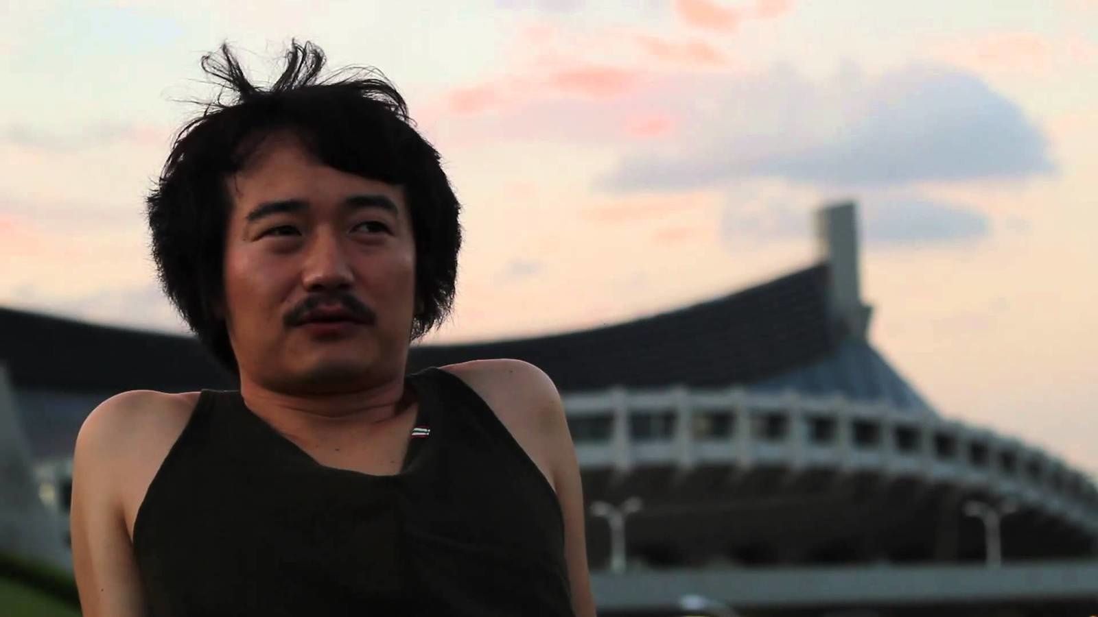 tomoki tamura, un producteur, dj et patron de label et ex-organisateur ...