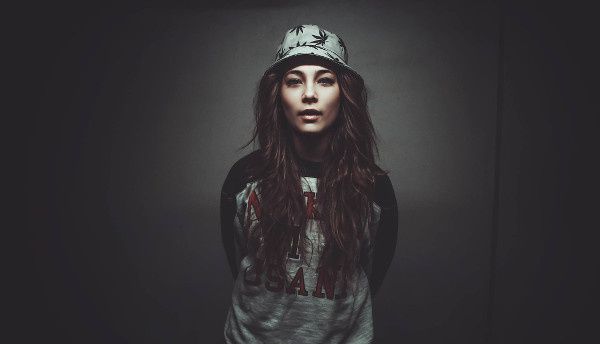 chilla, une rappeuse française qui fait preuve dans ses choix musicaux ...