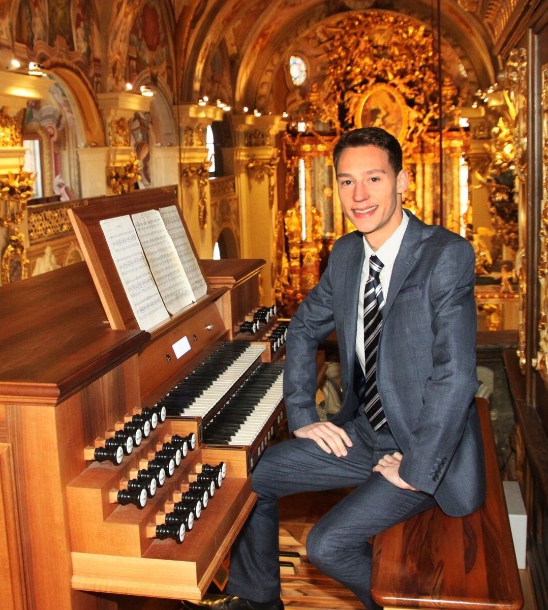 lukas hasler, un jeune et brillant organiste autrichien qui a travaillé ...