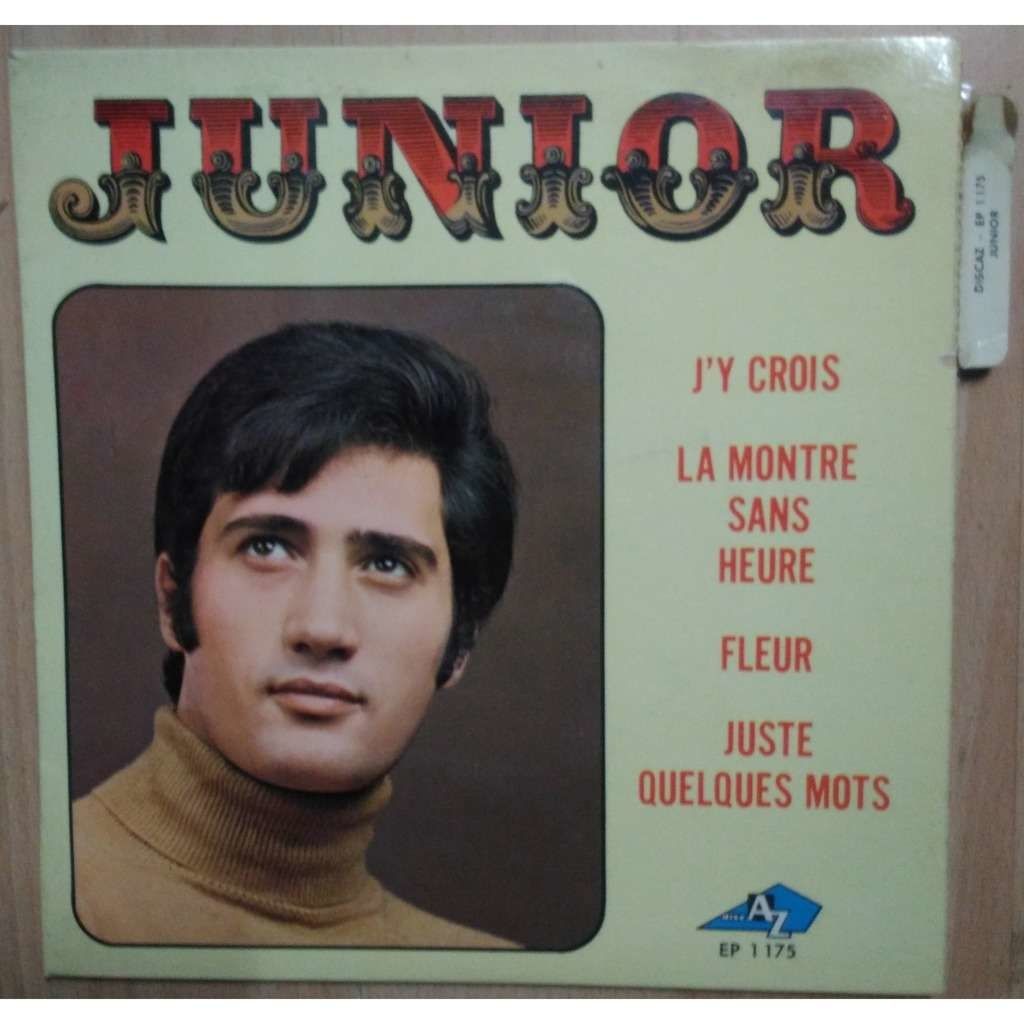 junior, un chanteur français des années 1960 tendance rocker avec des ...