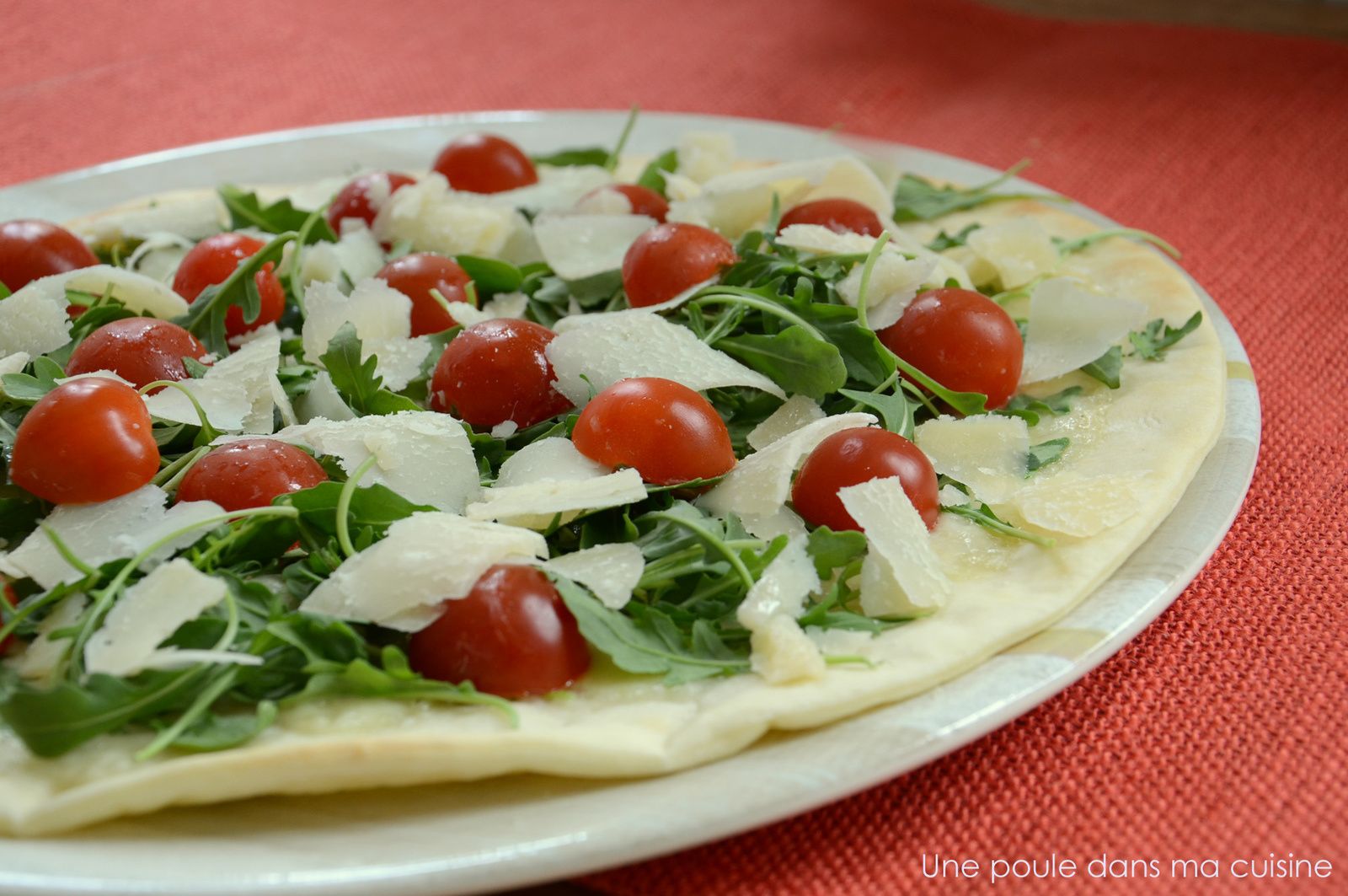 Pizza blanche: mozzarella di buffala, huile de truffe, roquette ...