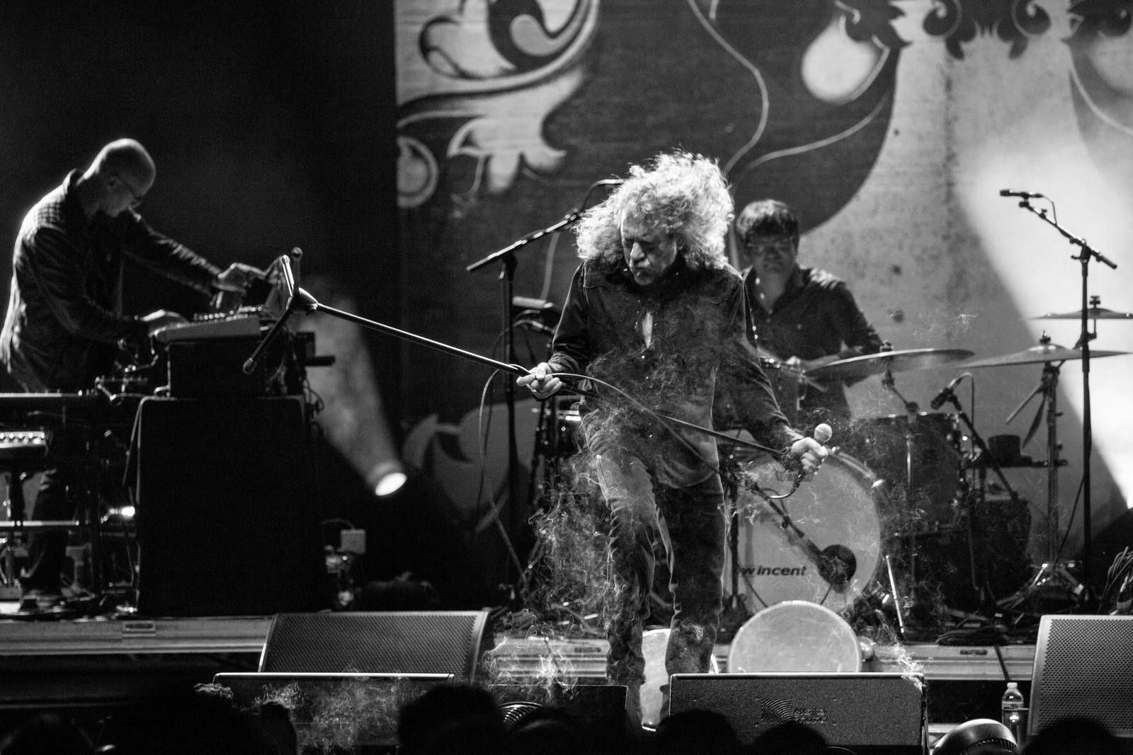 Happy birthday, Robert Plant - Classic Rock Stars Birthdays