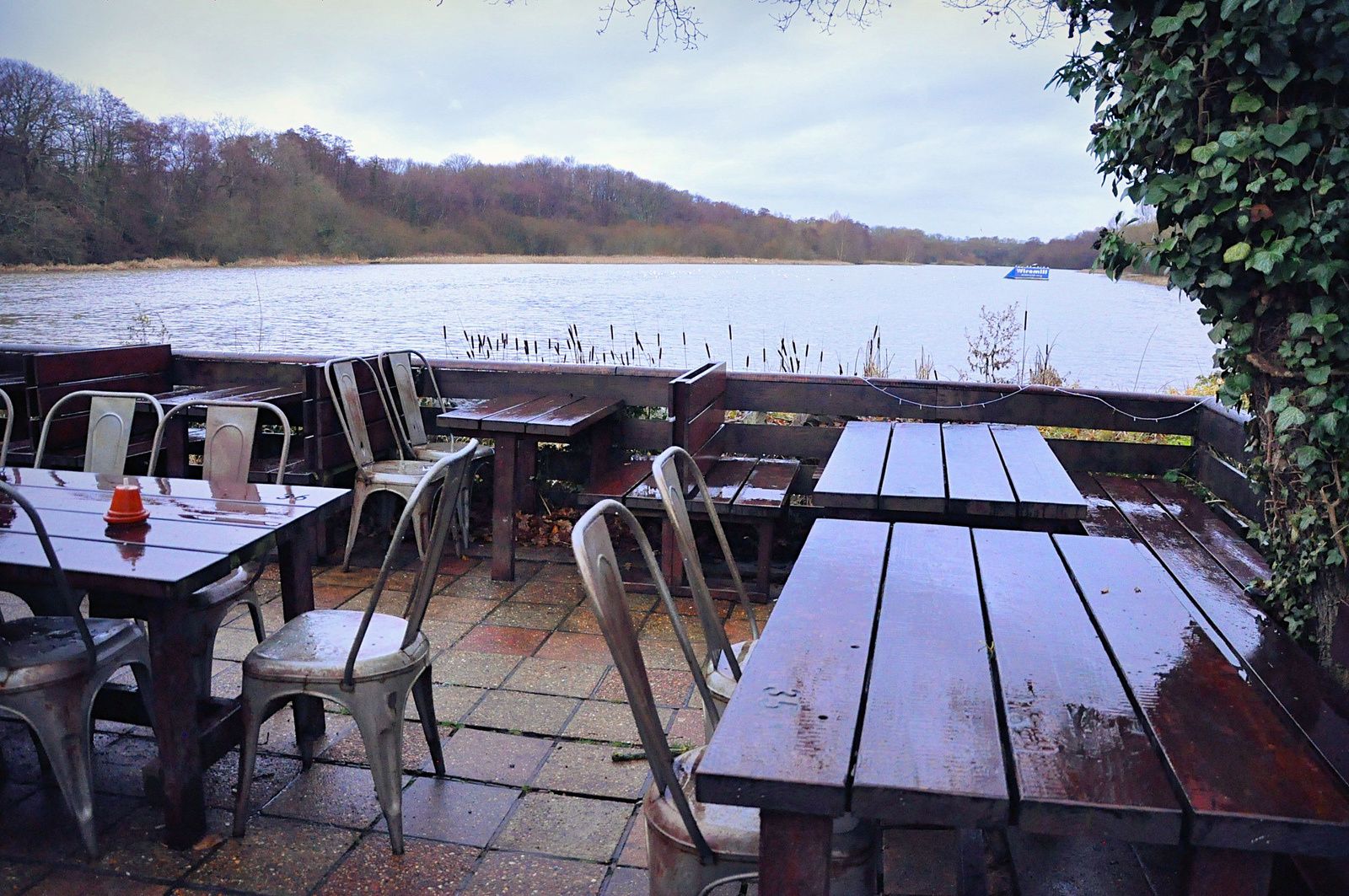 Week-end en Angleterre... The Wiremill, Pub