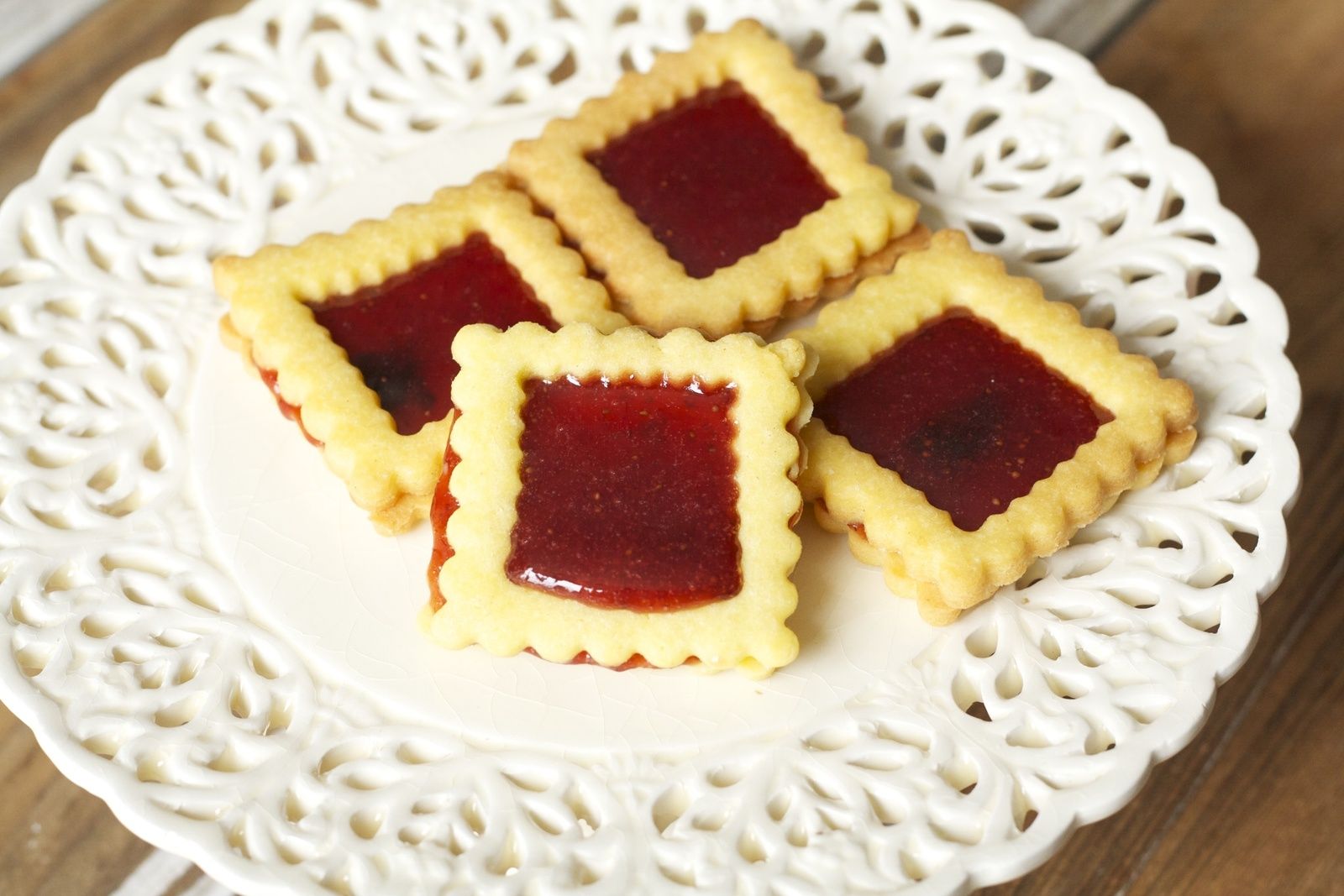 Petits sablés à la confiture de fraises - Maison Joséphine - Sophie Dourret