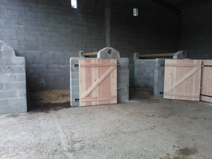 PORTES POUR BOX DE CHEVAUX - LAU BOIS CREATIONS