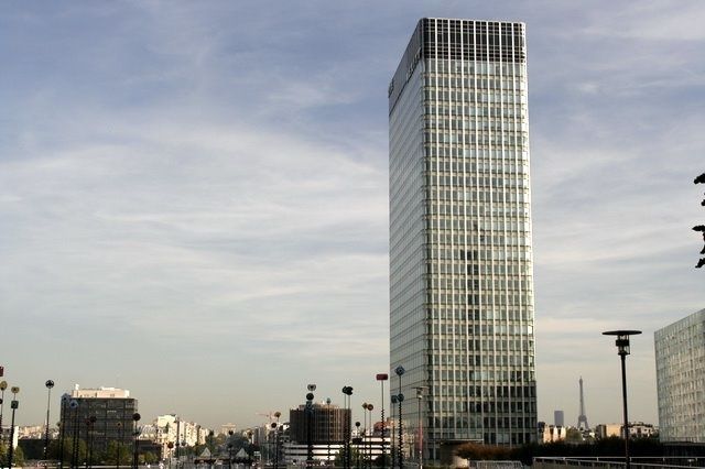 Le Quartier de la Défense à Paris. - Les sorties d'Annie