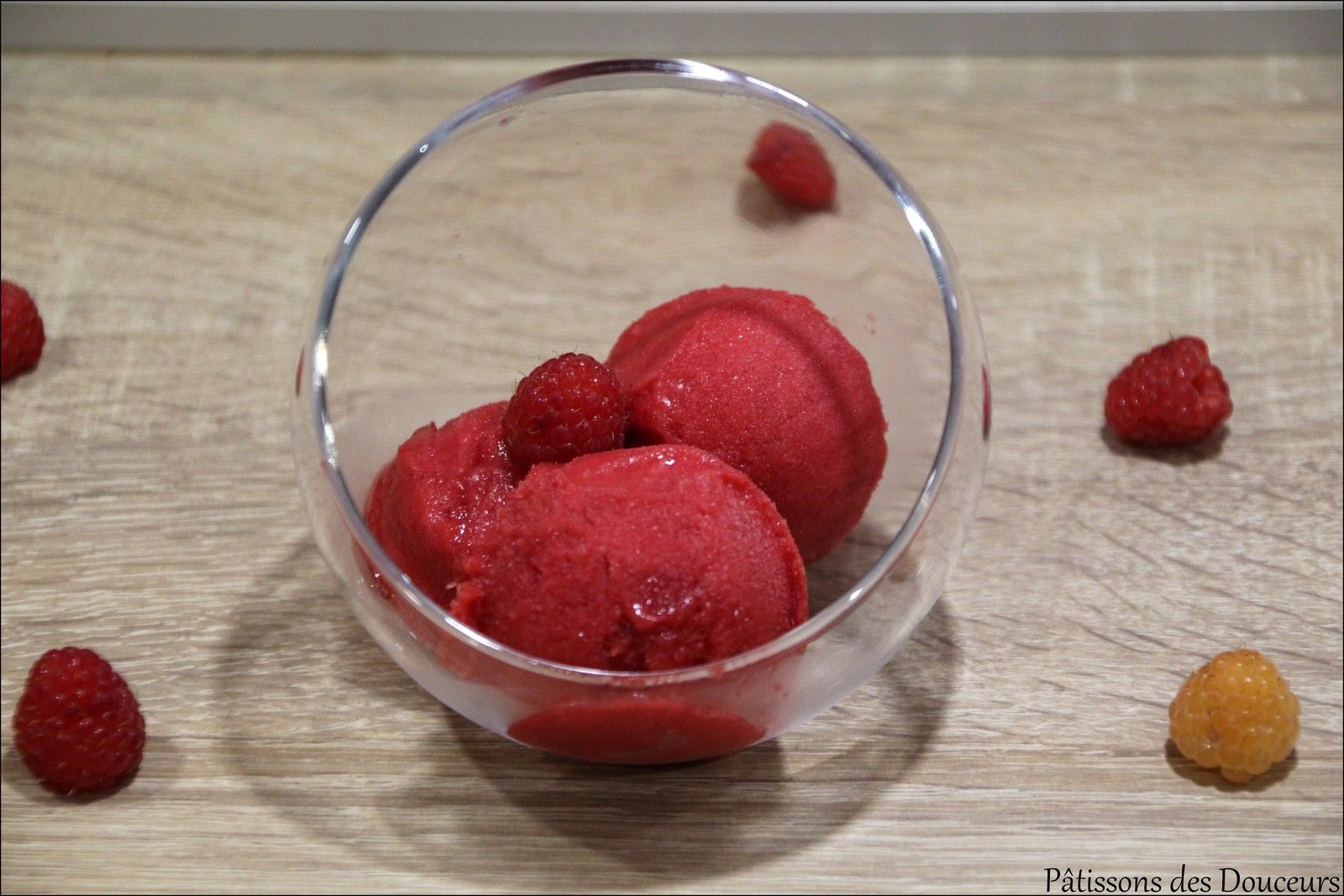 Un Sorbet à la Framboise - Pâtissons des Douceurs