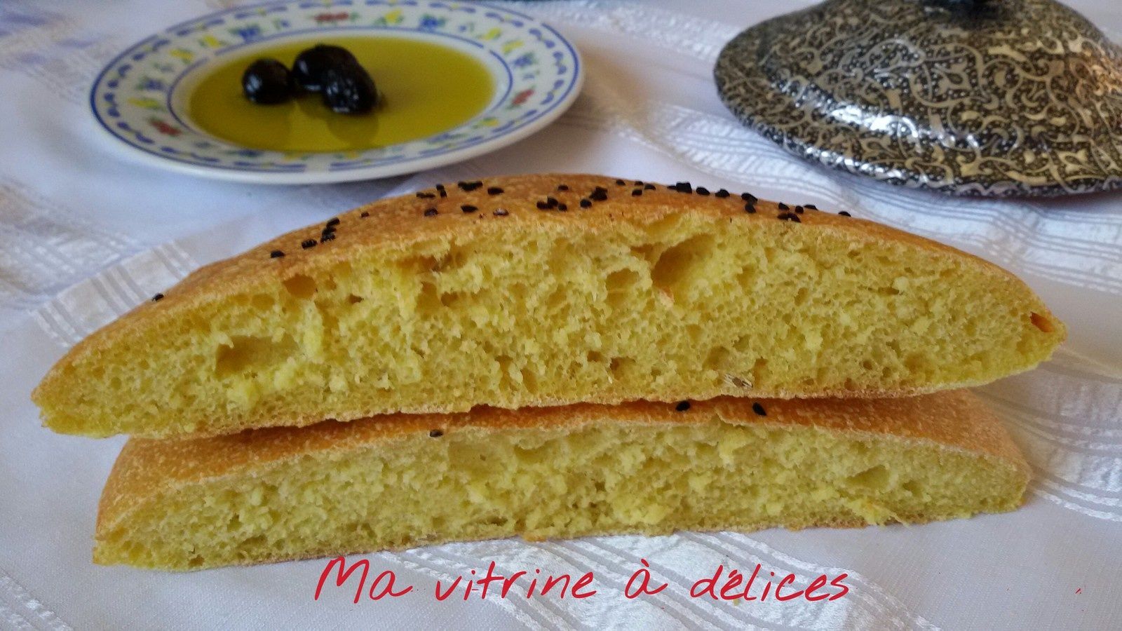 Khobz tabouna ( pain tunisien ) - Ma vitrine à délices