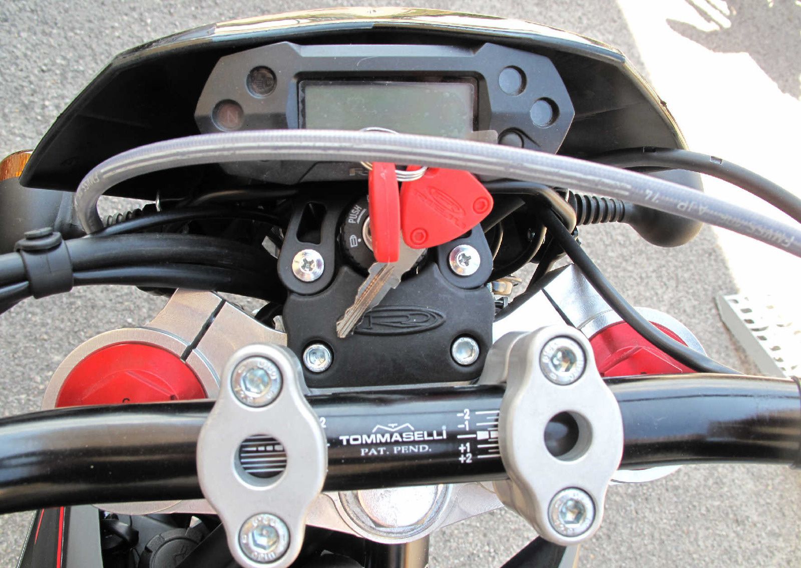 RIEJU MRT 50 PRO "Supermotard", "PRO "Free Jump" ou PRO "Marzocchi ...