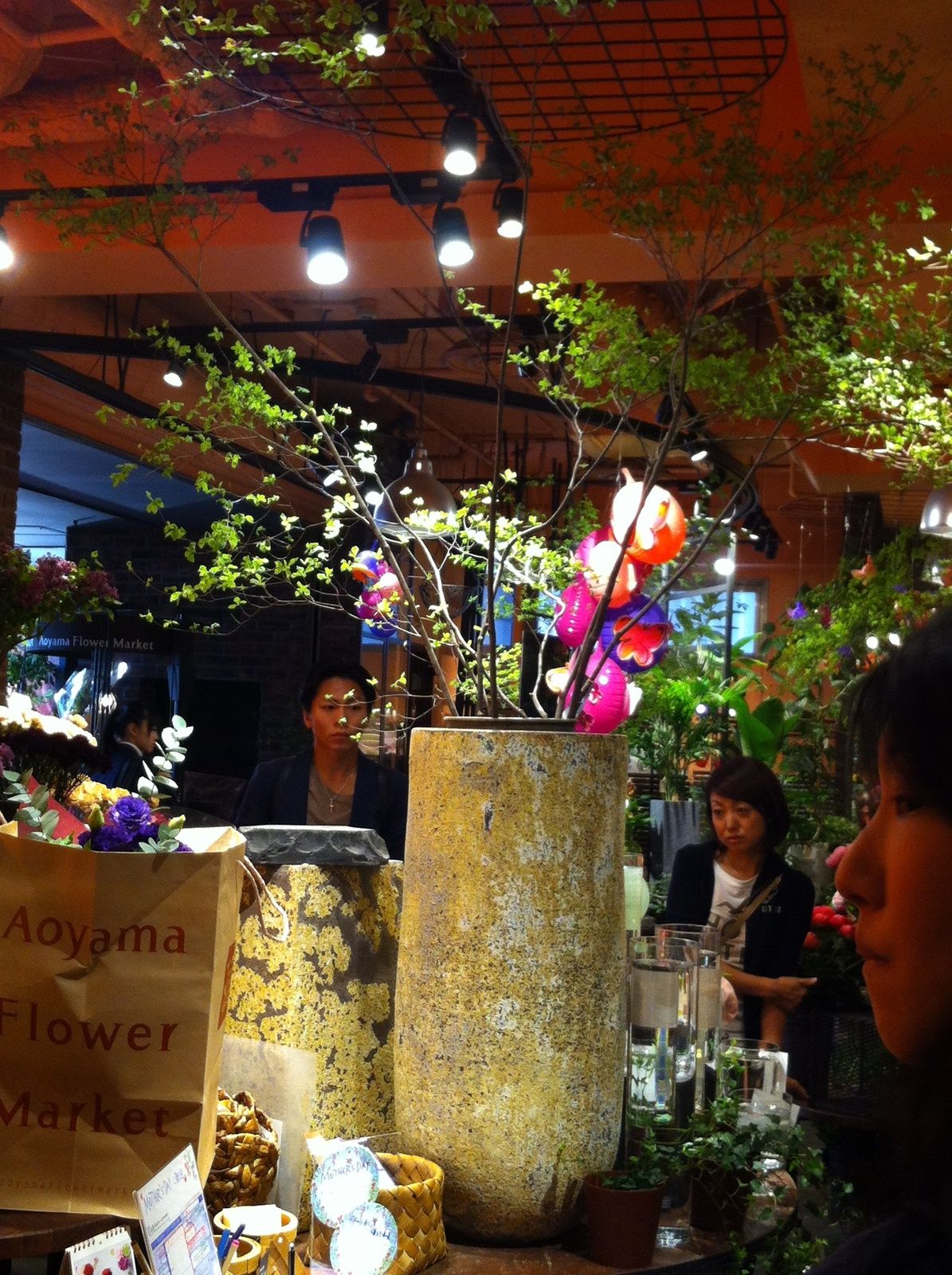 Aoyama Flower Market - GOODMORNINGTOKYO