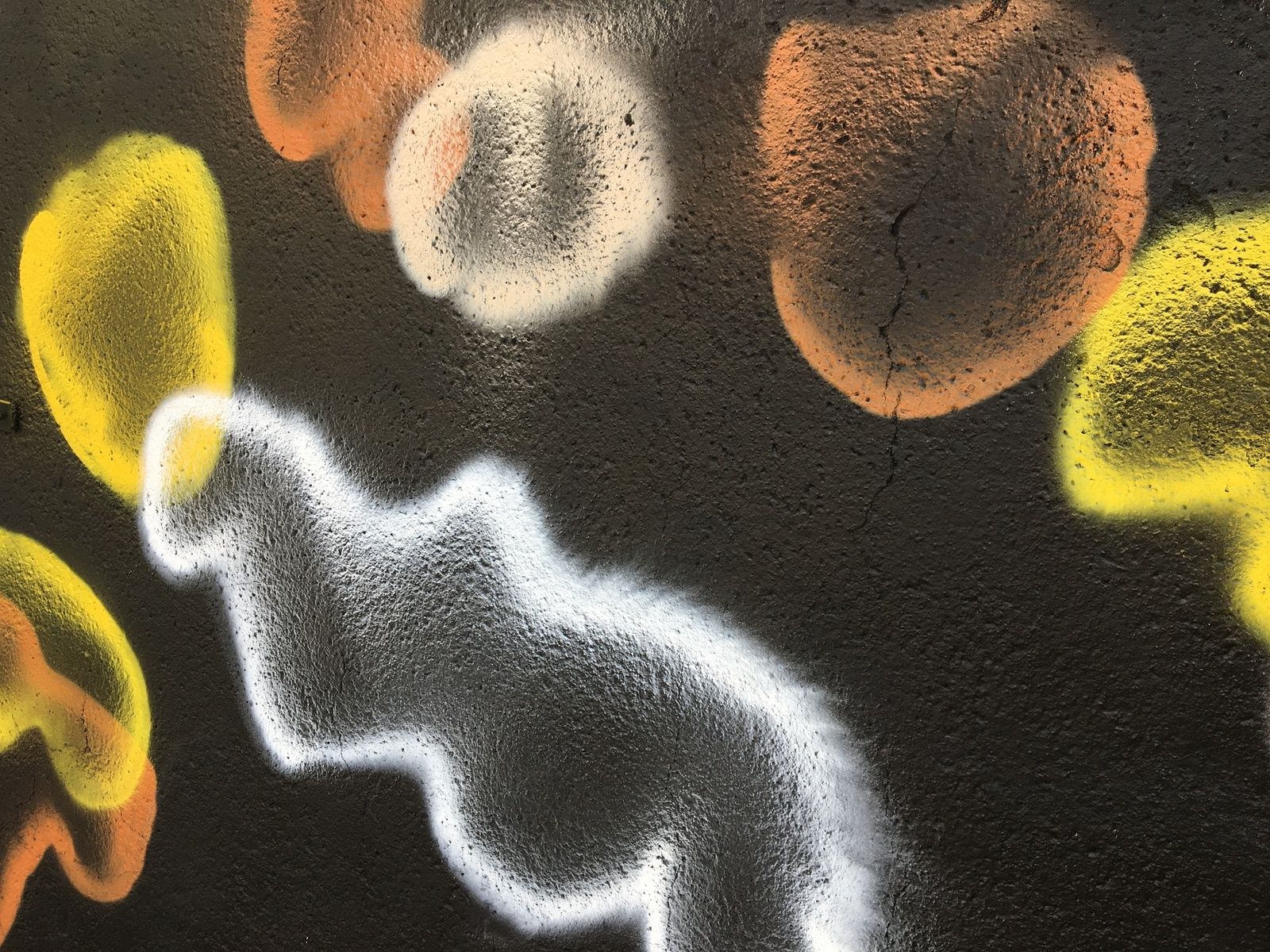 UN MUR ET DES COULEURS... DU GRAPH TOUJOURS ET ENCORE - Le blog de ...