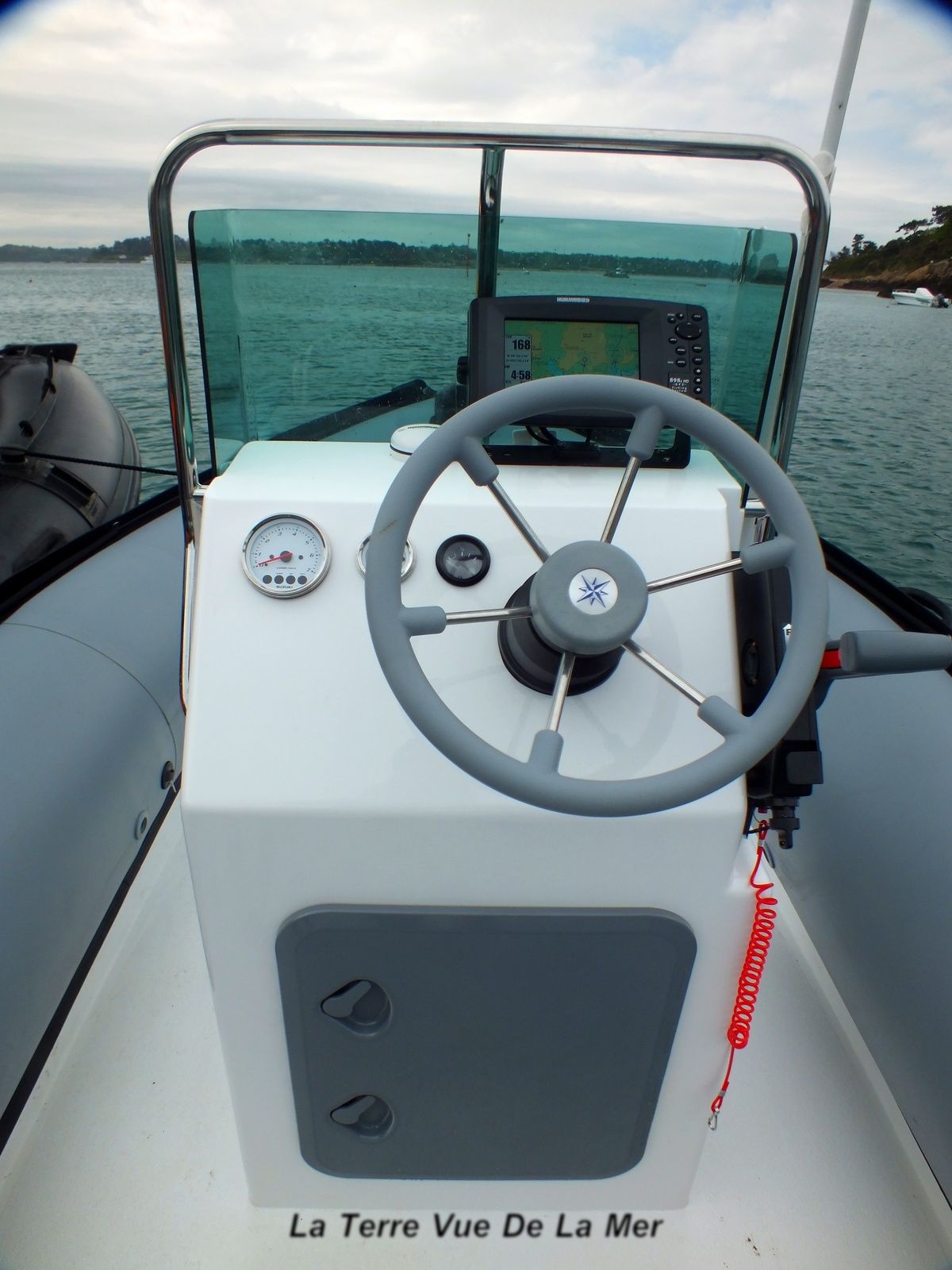 Zeppelin 18 V Pro Suzuki 115 - Le blog d'un passionné de la mer et des ...