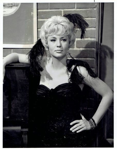 Staley Joan - Mémoires de Guerre