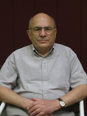 A red boyhood - Growing Up Under Stalin - Mémoires de Guerre